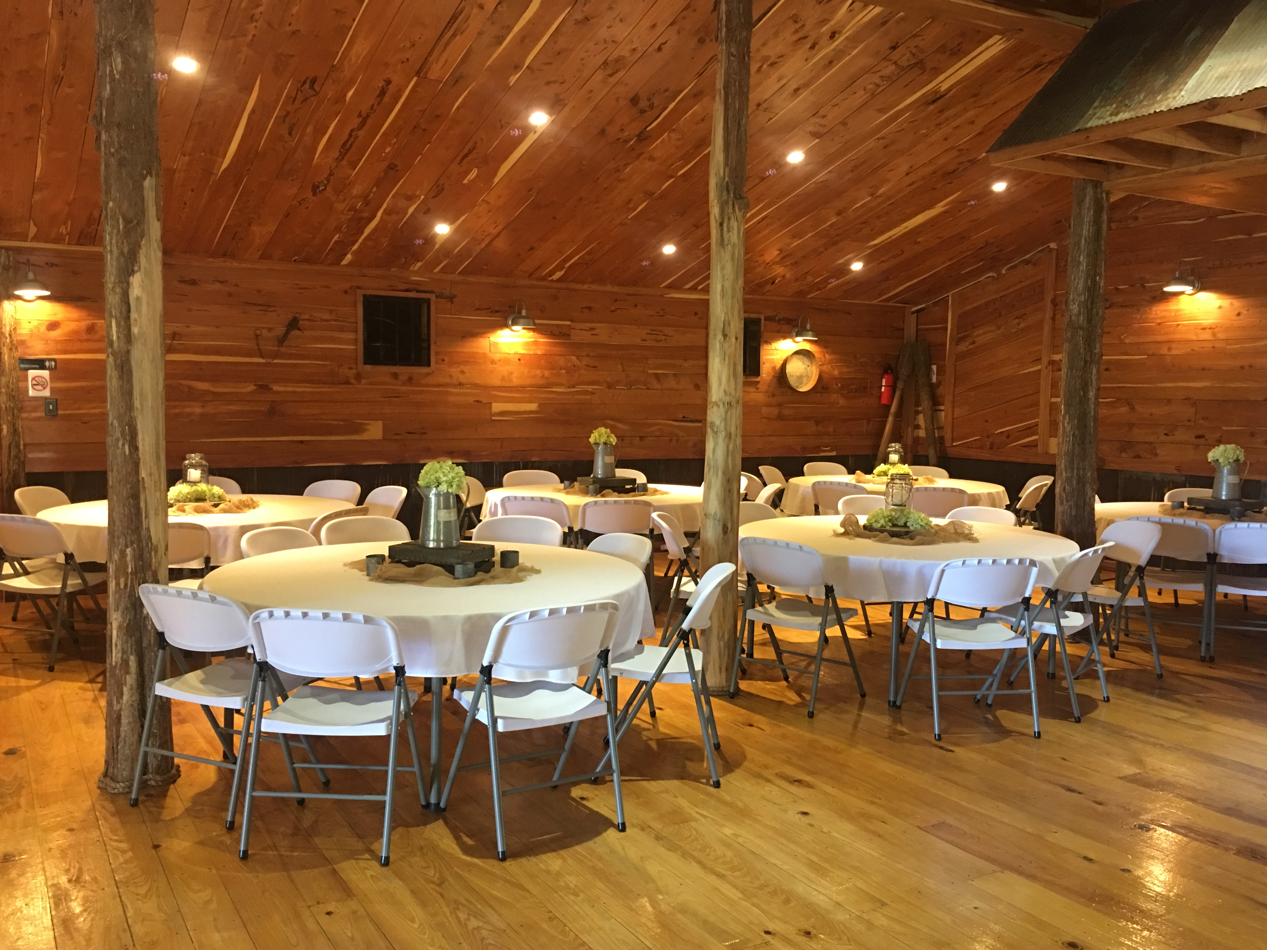 Photo Gallery - Cedar Post Barn