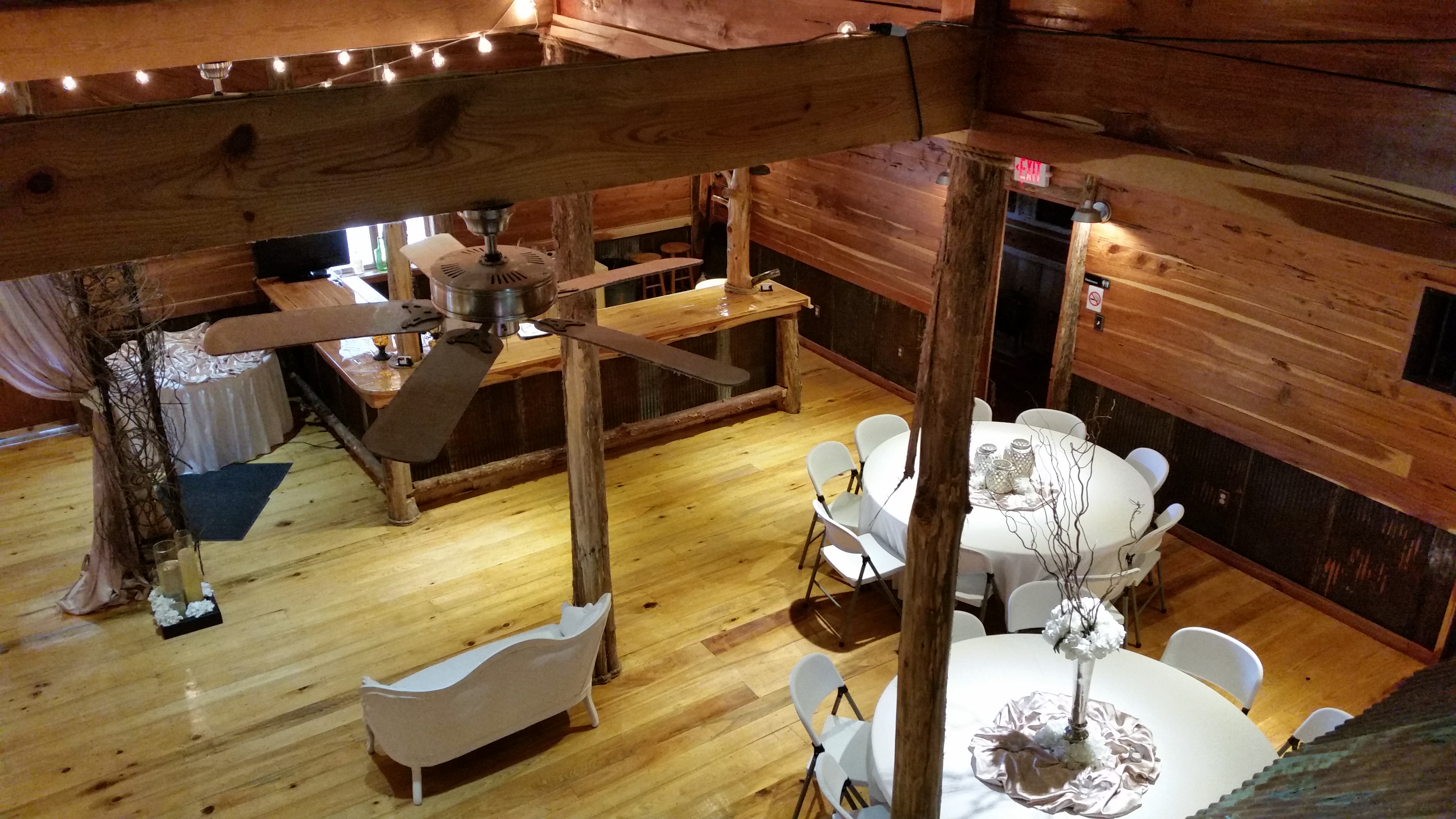 Photo Gallery - Cedar Post Barn