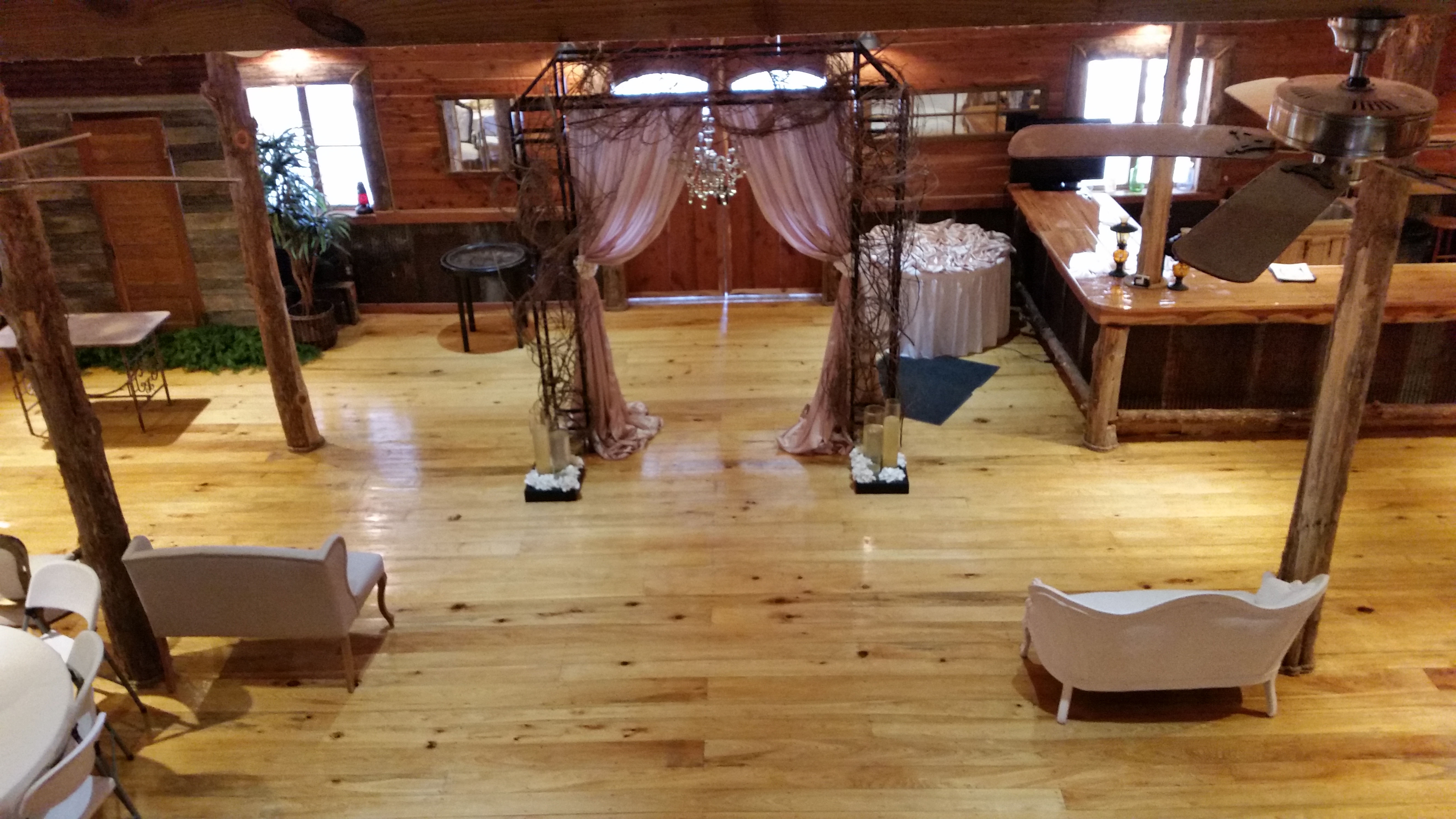 Photo Gallery - Cedar Post Barn