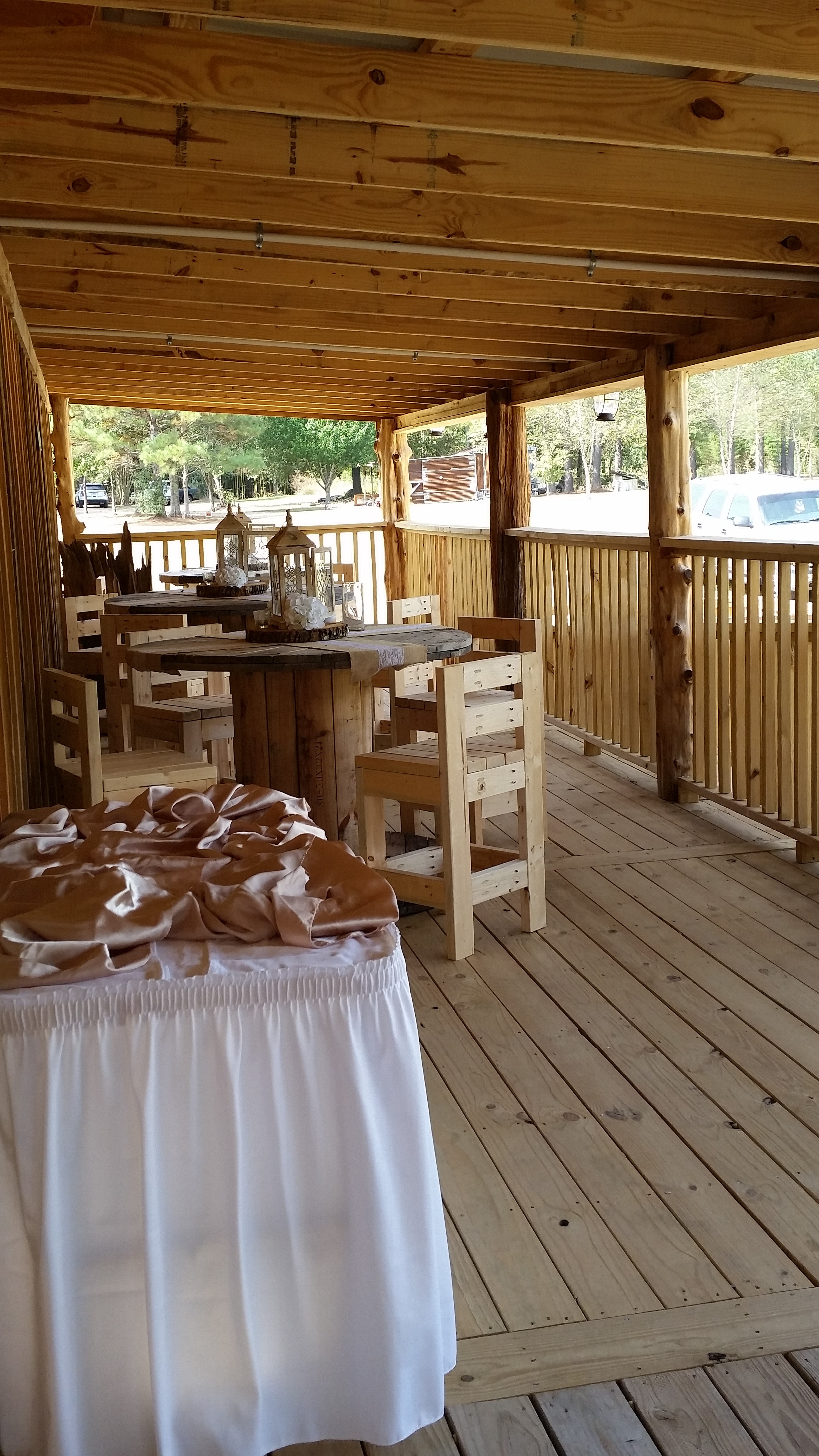 Photo Gallery - Cedar Post Barn